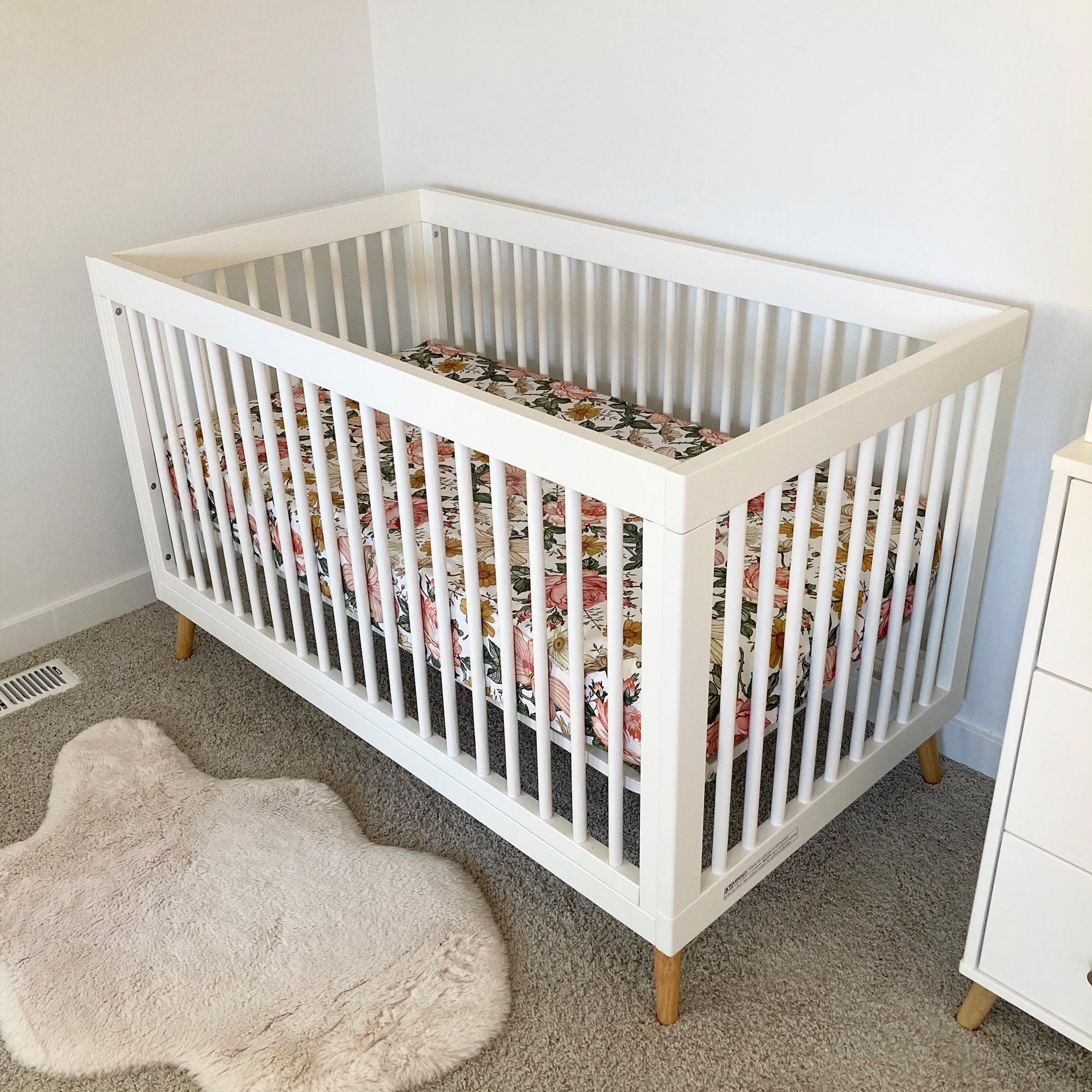 Jordan 4-In-1 Convertible Crib - Delta Children